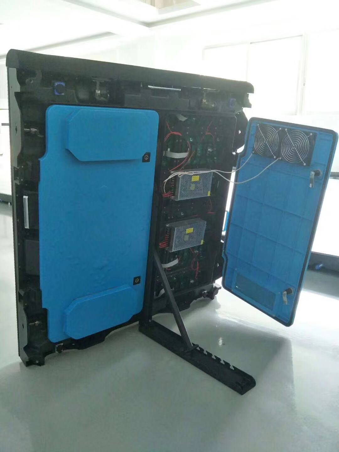 Stadium LED Display | Football Stadium LED Screen | LeemanLED