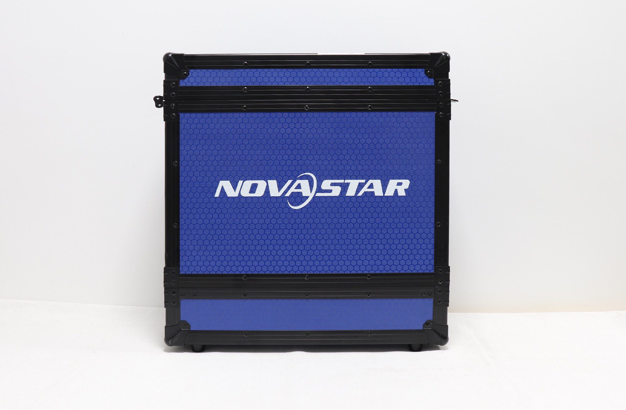 Novastar J6 Multi-Screen Splicing Processor Seamless Switcher NovaStar