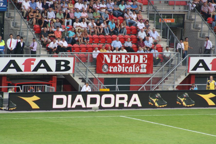 Stadium LED Display | Football Stadium LED Screen | LeemanLED