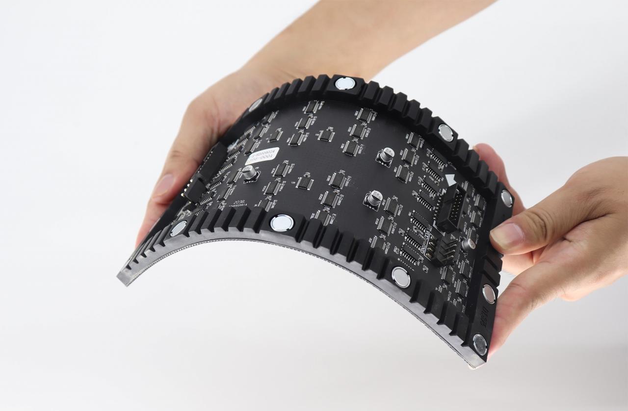 P1.597 Flexible LED Module P2.5 Soft Curved LED Display Screen