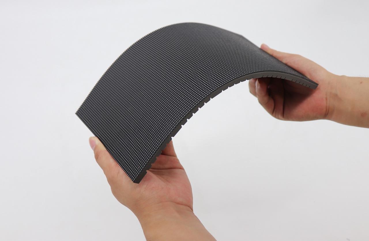 Outdoor Soft LED Module P2.5 Flexible Curve LED Display Screen